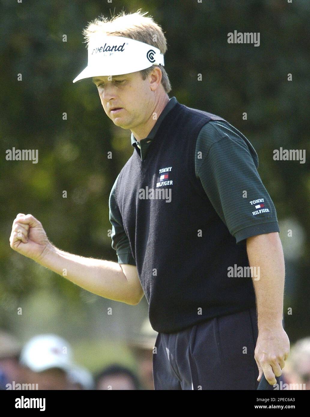 David Toms pumps his fist after his final putt that gave him a six and ...