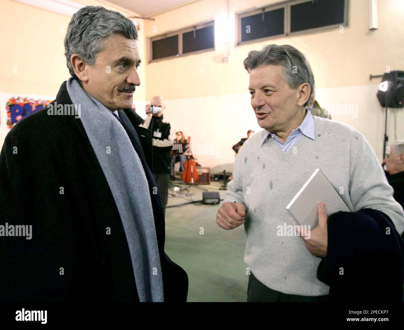 Italian Democratics of the Left party president Massimo d'Alema, left ...