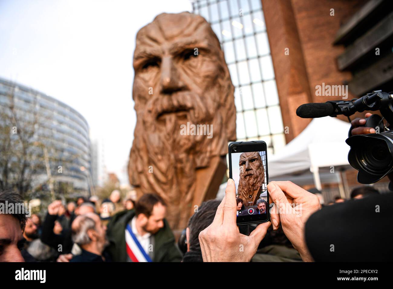 Paris, France. 16th Mar, 2023. The sculptor Assem Al Bacha at the ...