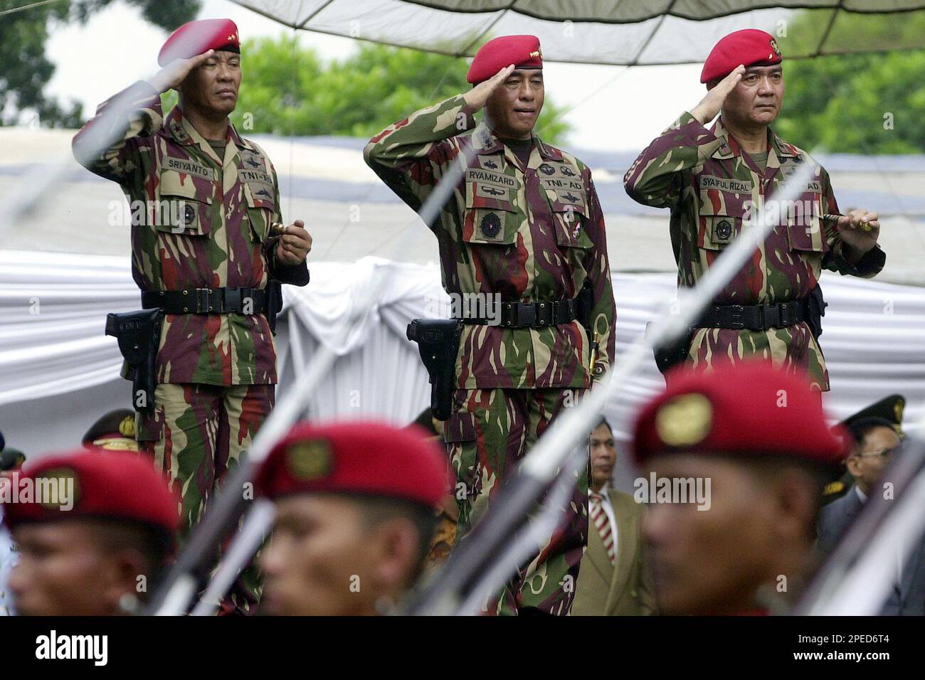 New Indonesian Special Forces Chief Brig. Gen. Syaiful Rizal, right ...