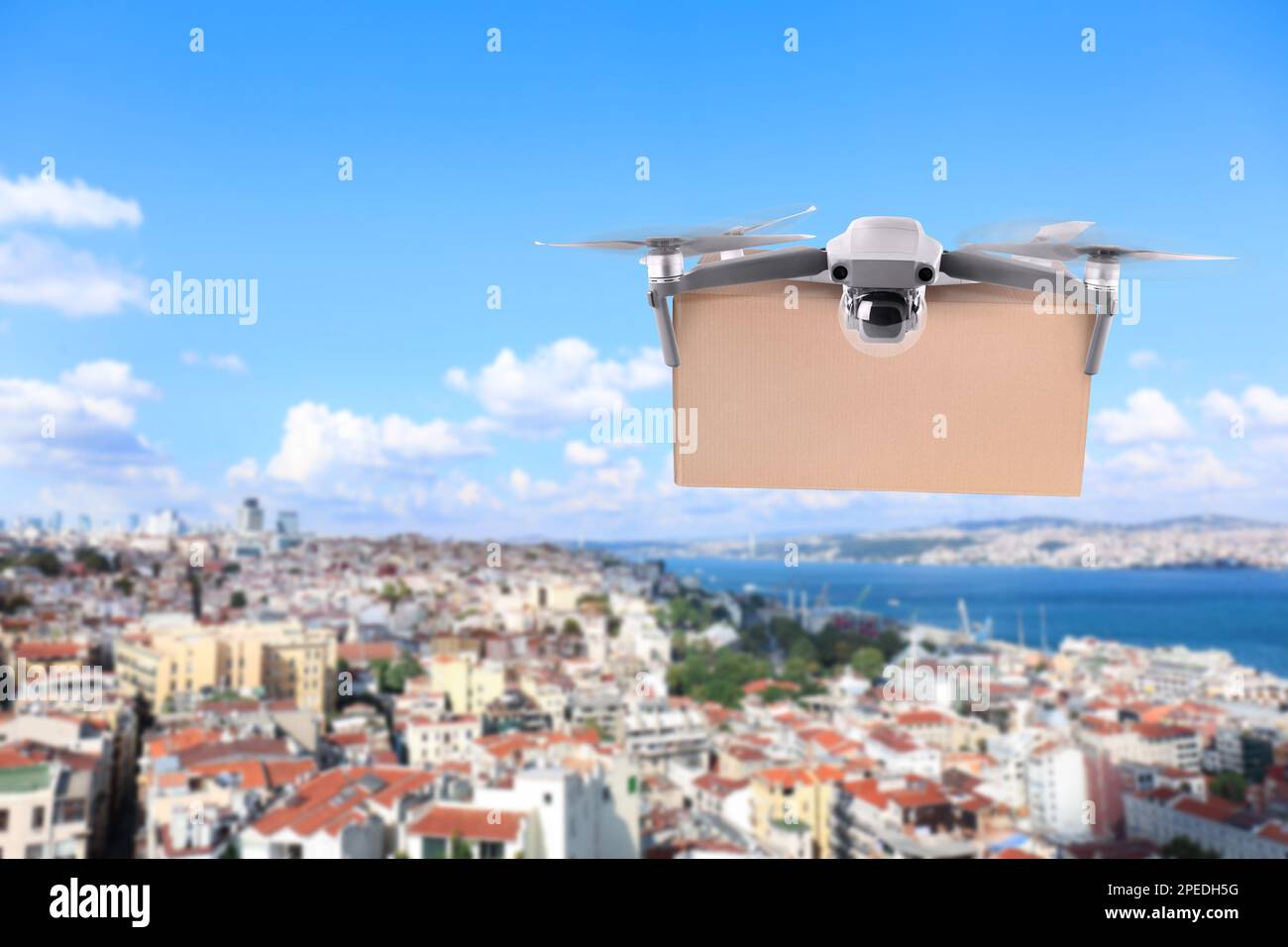 Aerial view of roof delivery hi-res stock photography and images - Alamy
