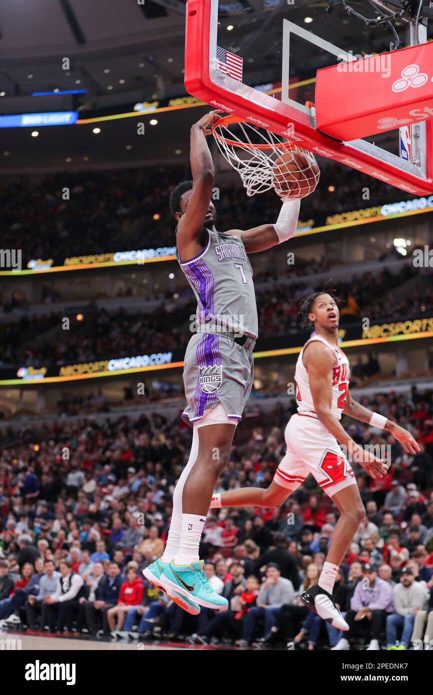 Chimezie Metu