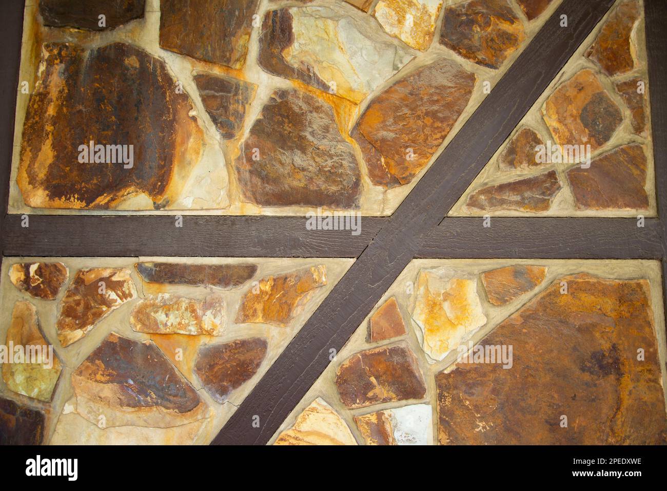 Timber frame brick house wall hi-res stock photography and images - Alamy