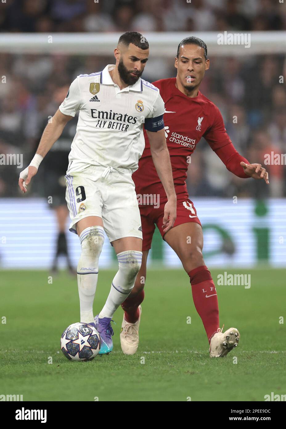 Karim benzema champions league ball hi-res stock photography and images ...