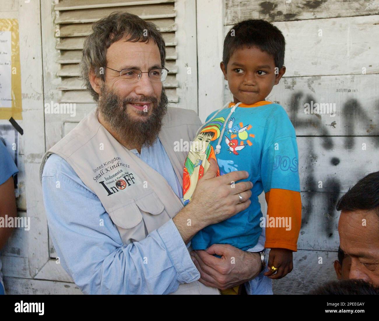 Yusuf Islam Yusuf Islam, Formerly Known As Cat Stevens , Holds His