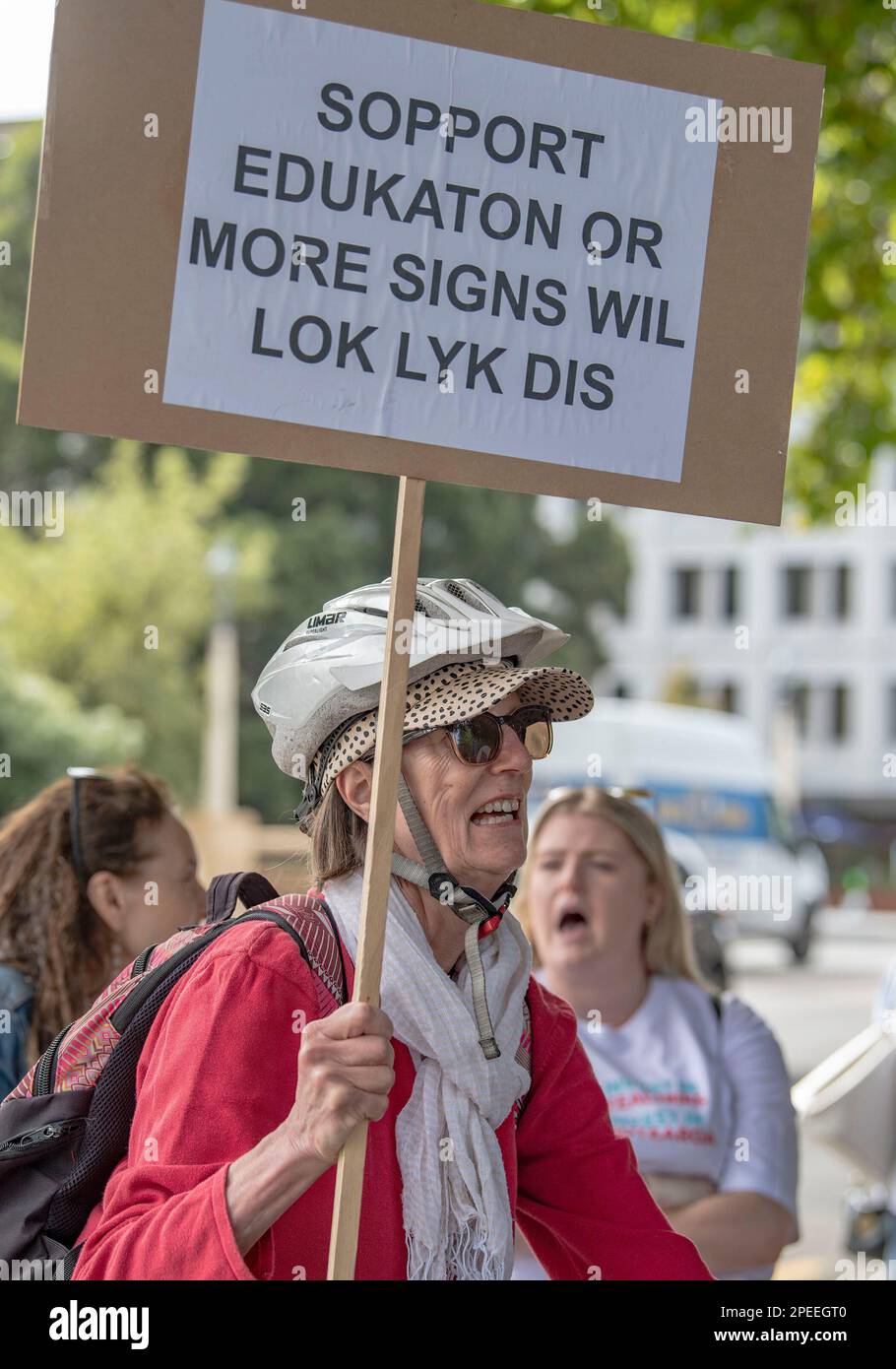 New zealand school class hi-res stock photography and images - Alamy