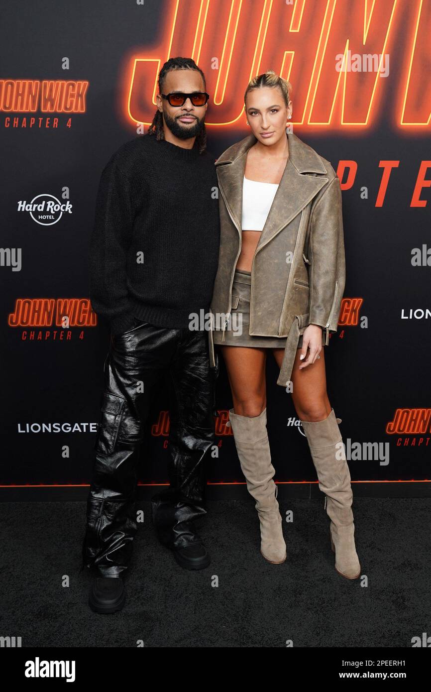 Alyssa mills hi-res stock photography and images - Alamy