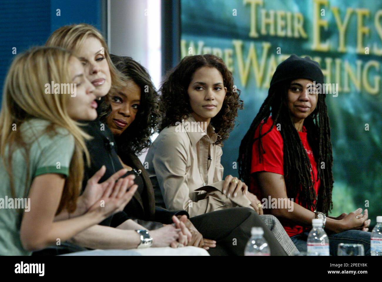 Oprah Winfrey, third from left, actress Halle Berry, second from right ...