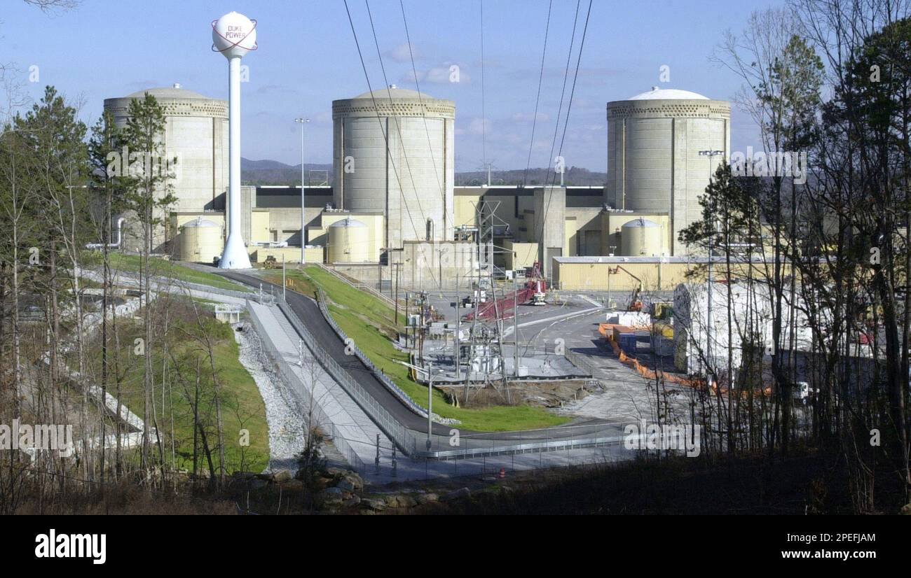 **ADVANCE FOR MONDAY JAN. 3** The Oconee Nuclear Station in Seneca, S.C ...