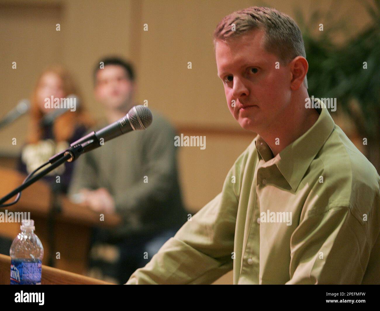 "Jeopardy" champion Ken Jennings participates in Quiz the Wiz Game held ...