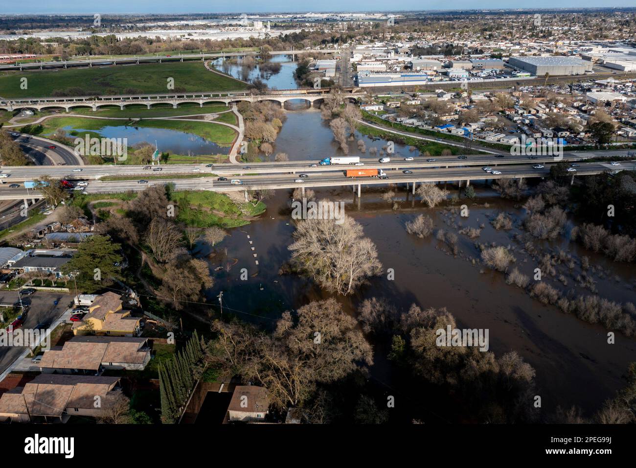 Highway 99 flood hi-res stock photography and images - Alamy