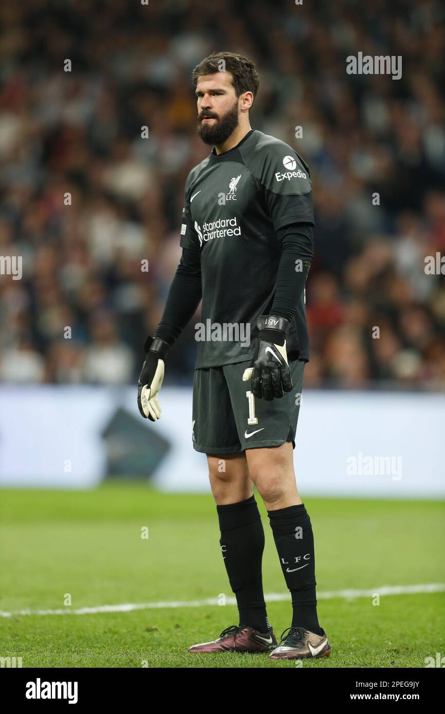 Alisson becker fútbol hi-res stock photography and images - Alamy