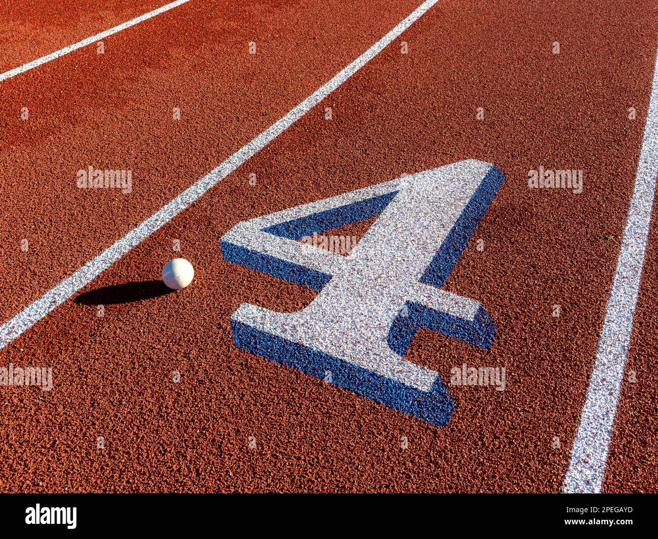 Number 4 finish hi-res stock photography and images - Alamy