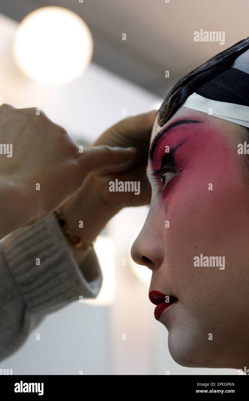 ** FIRST OF SEVEN FEATURE PHOTO PACKAGE ** Wang Fang, a veteran Kun ...