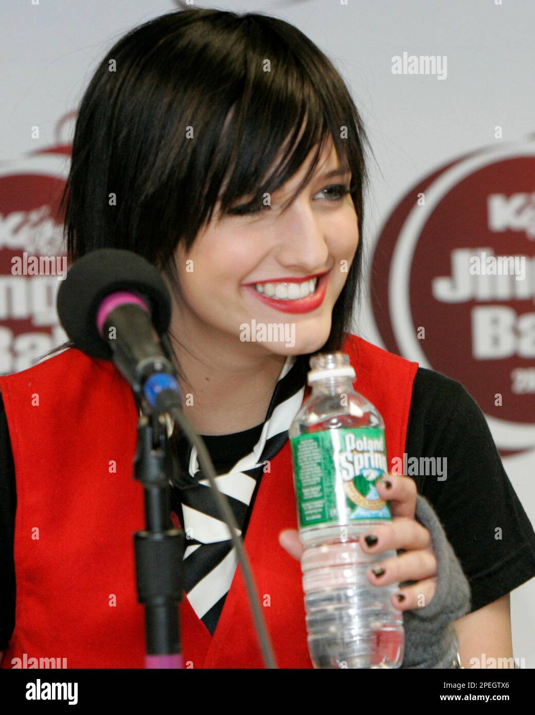 Recording artist and Billboard award winner Ashlee Simpson makes an ...