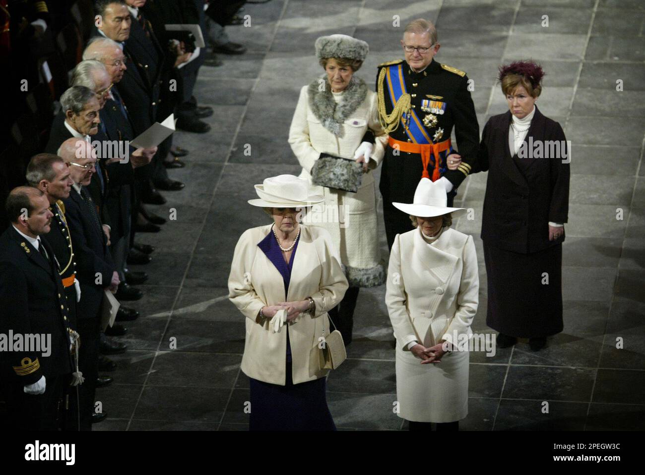 The Dutch royal family follows the coffin during the funeral service ...