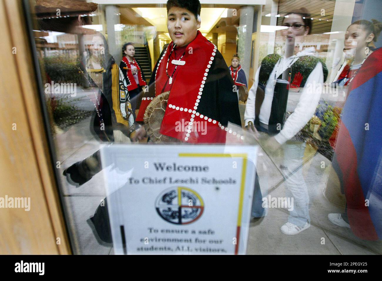 Daniel Schaaf, 13, and other members of an American Indian cultural ...