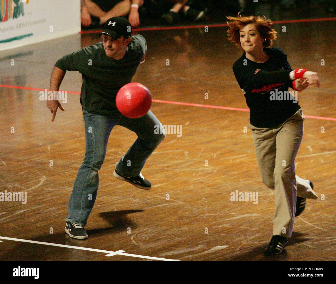 Actor Thomas Ian Nicholas, left, and actress Alyson Hannigan, both from ...