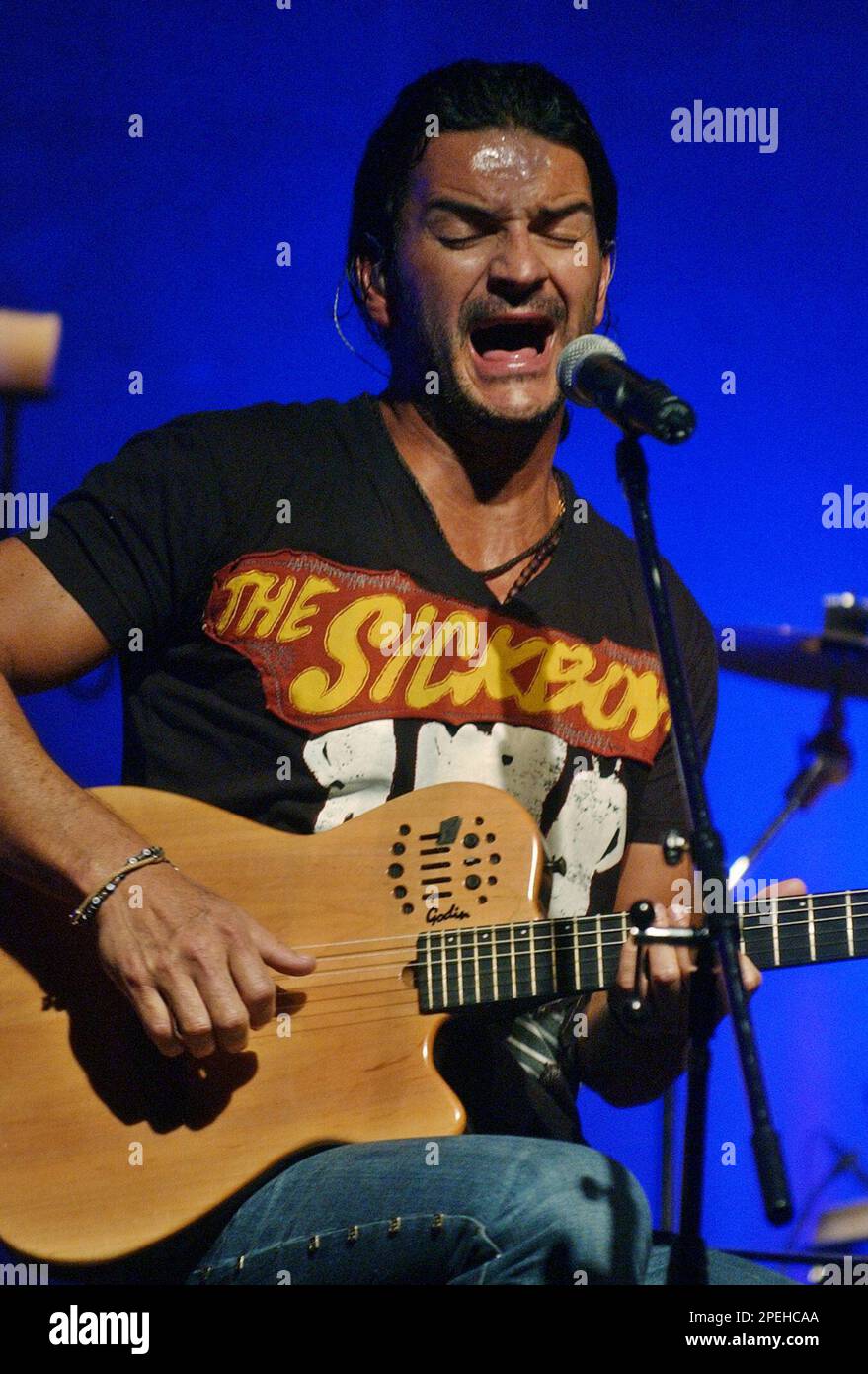 Guatemala's singer Ricardo Arjona gestures during the presentation of ...