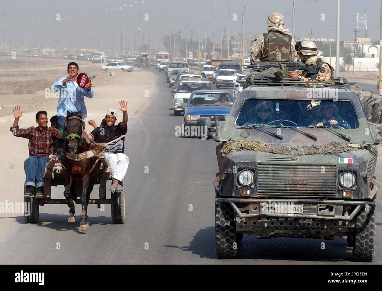 Italian Soldiers of the "Friuli Brigade" aboard their armored vehicle ...
