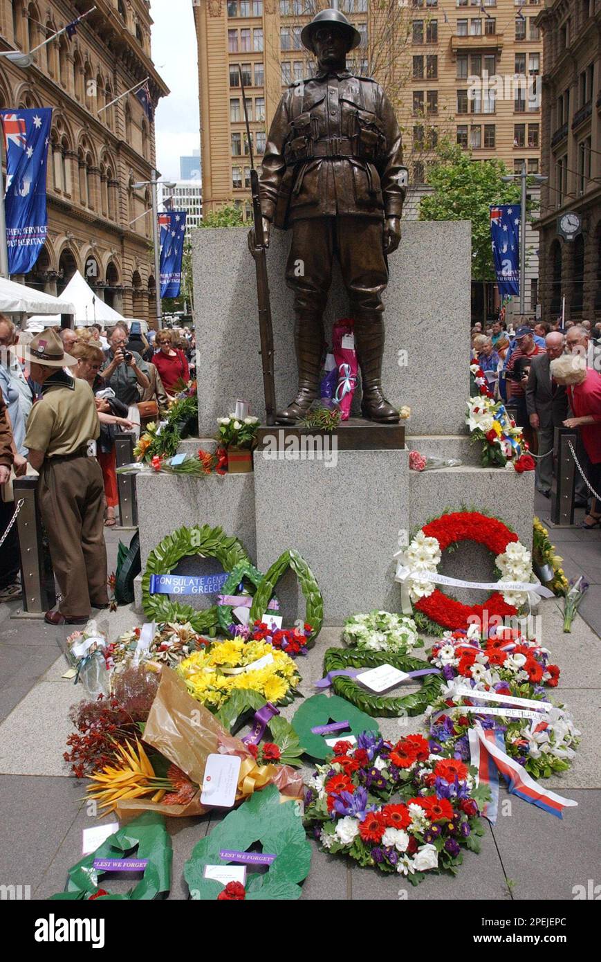 Wreaths surround Sydney's Cenotaph war memorial, Thursday, Nov. 11 ...