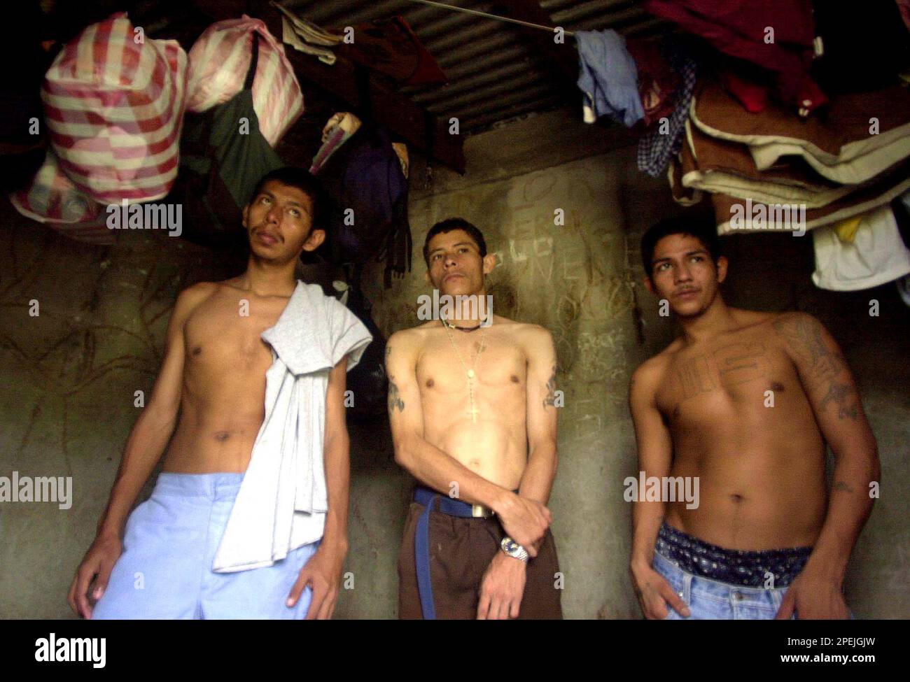**ADVANCE FOR SUNDAY, NOV. 14** Gang members Miguel Martinez, 27, left ...