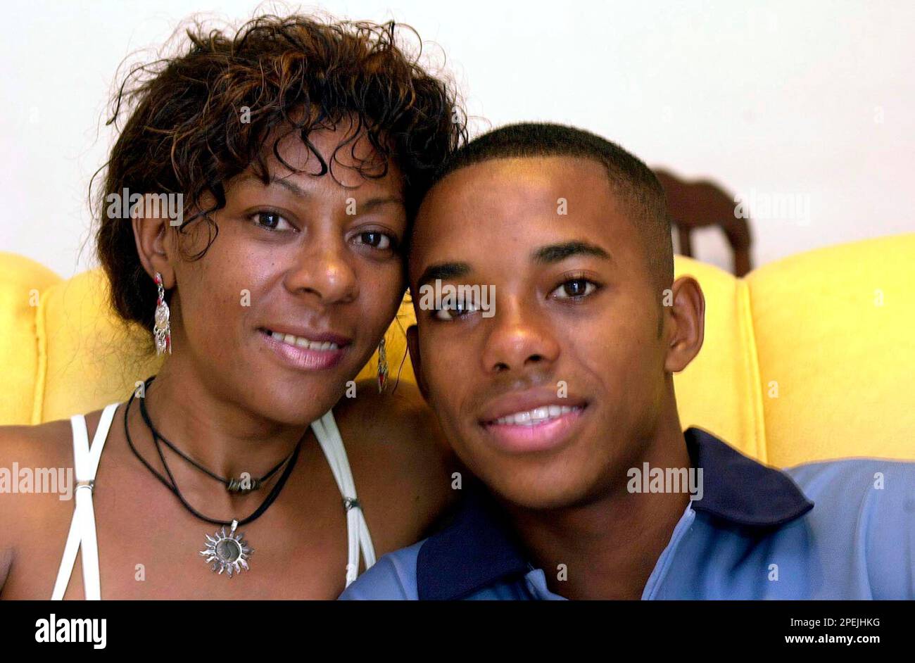 ** FILE ** Santos striker Robinho of Brazil, right, and his mother ...