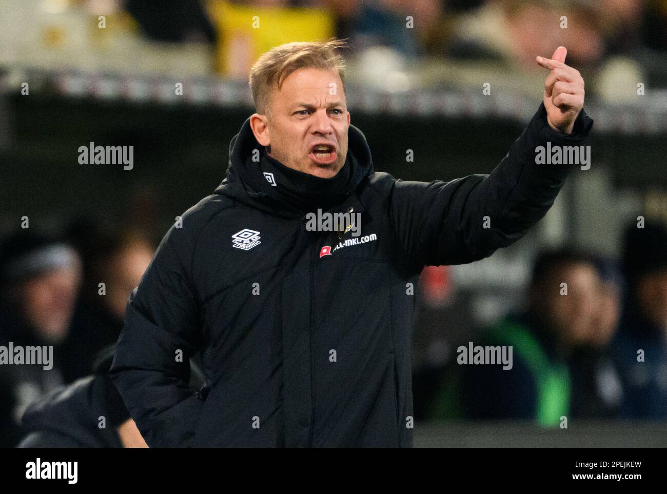 Dresden, Germany. 15th Mar, 2023. Soccer: 3rd league, SG Dynamo Dresden ...