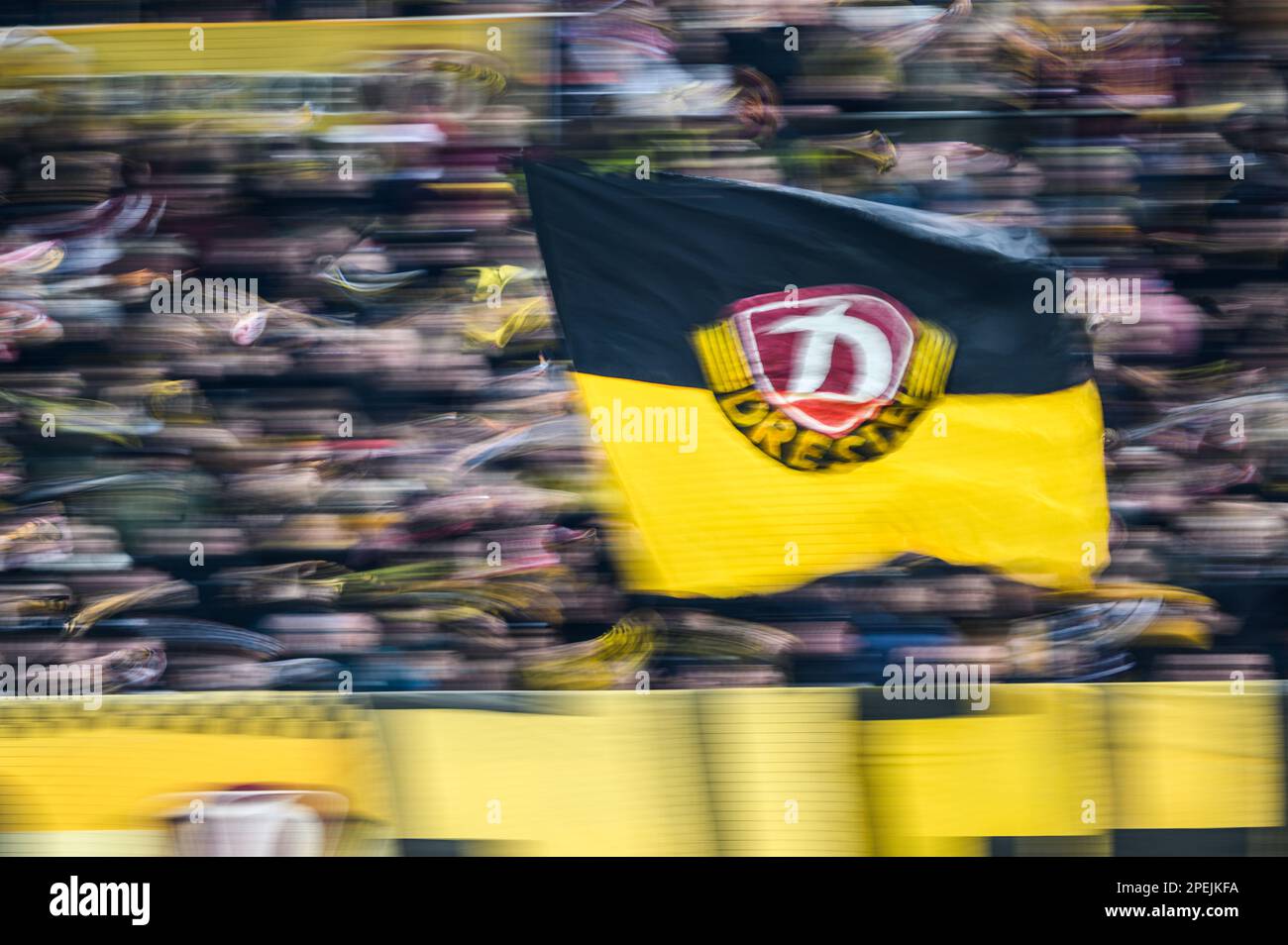 Single player weather logo hi-res stock photography and images - Alamy