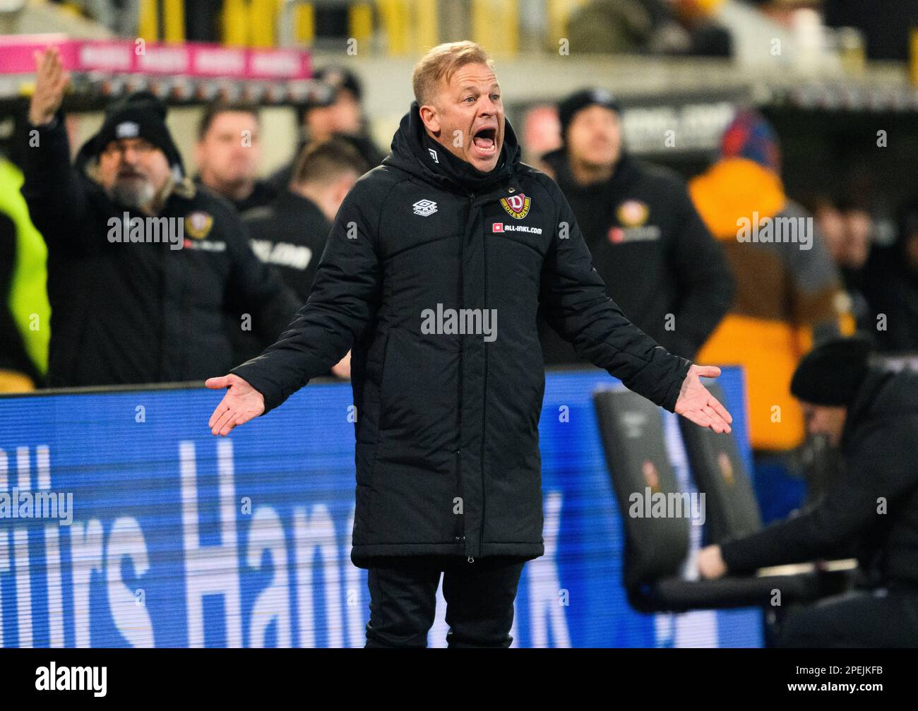 Dresden, Germany. 15th Mar, 2023. Soccer: 3rd league, SG Dynamo Dresden ...