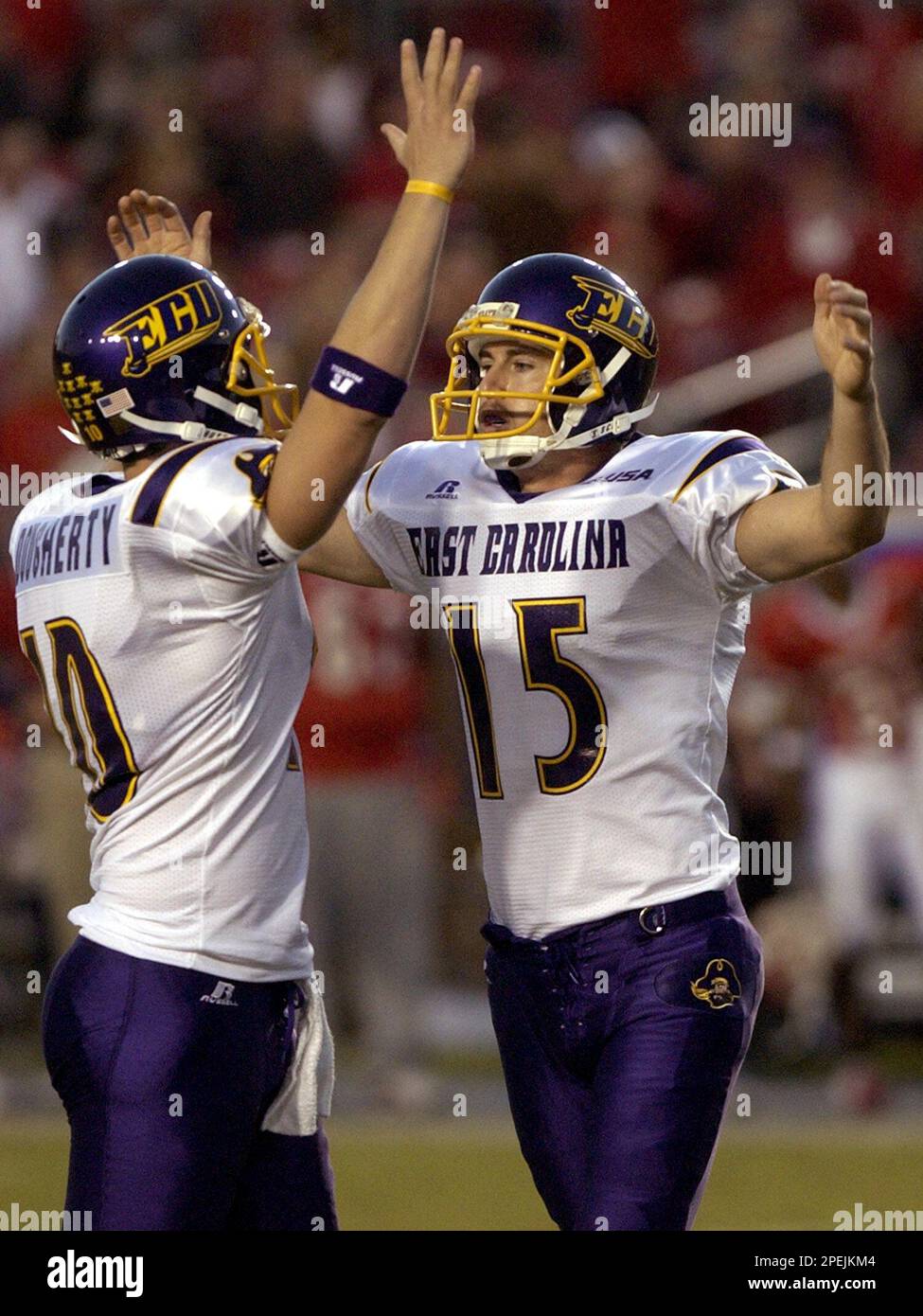 East Carolina kicker Cameron Broadwell (15) celebrates his 45-yard ...