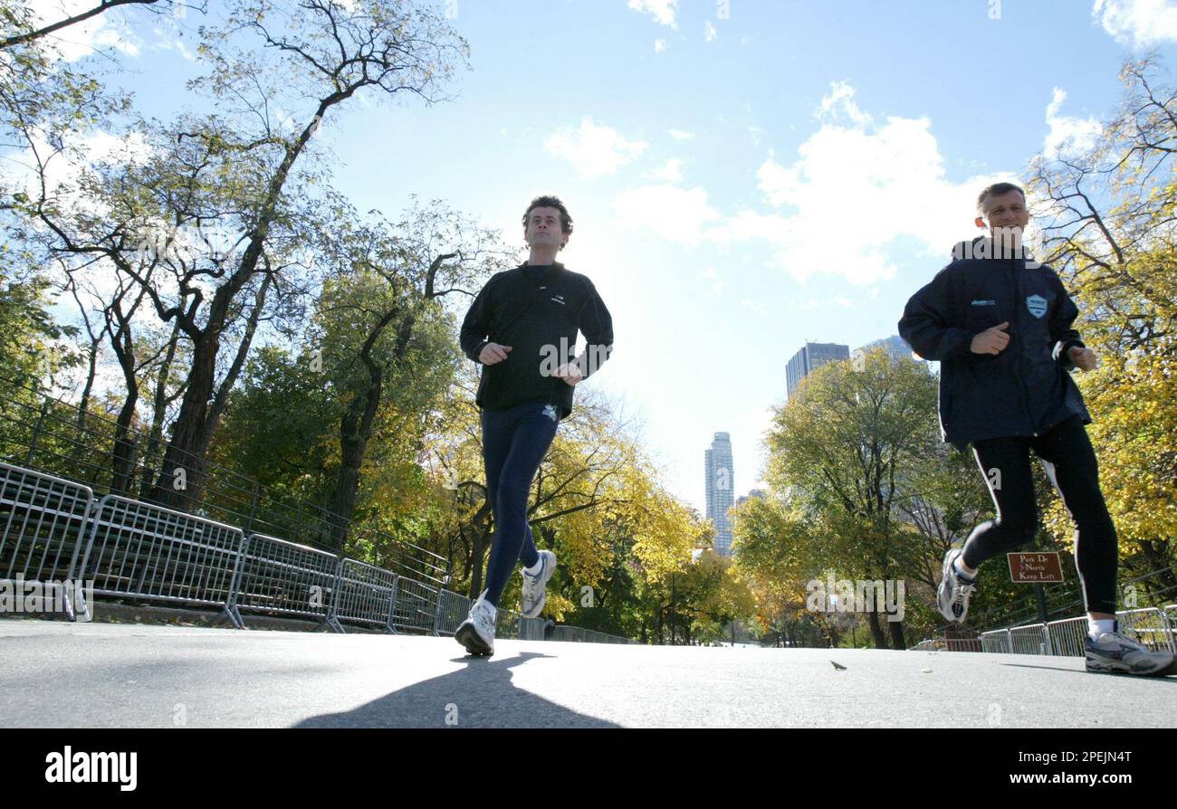 People run in New York's Central Park, Friday, Nov. 5, 2004, prior to ...