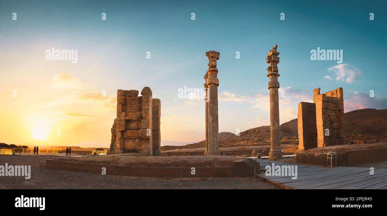 Persepolis, Iran - 8th june, 2022: Beautiful Sunset in Persepolis ...