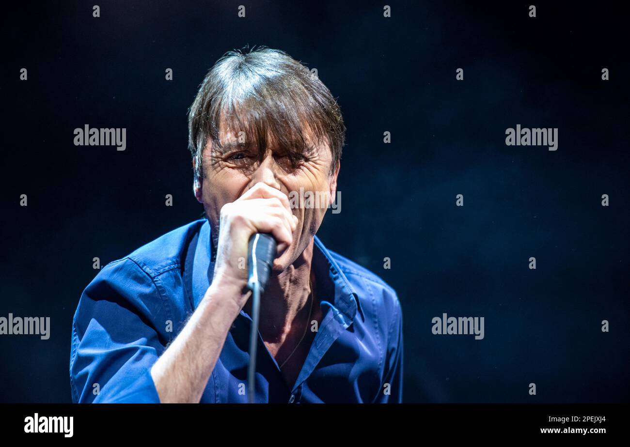 York, UK. 15th Mar, 2023. Brette Anderson, frontman of Suede, playing a ...