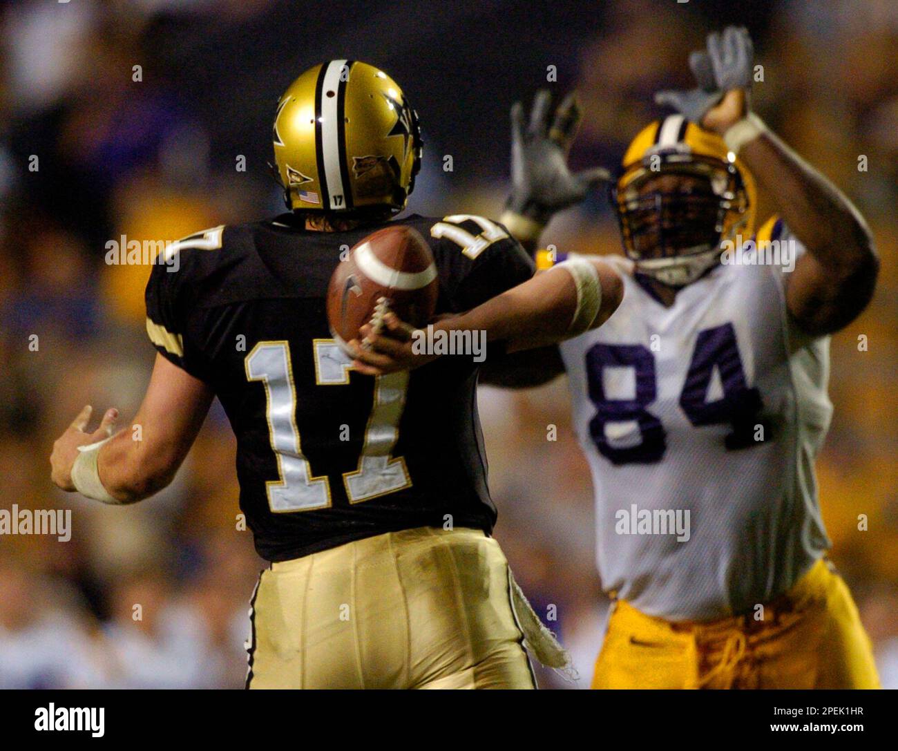 Vanderbilt quarterback Steven Bright (17) reaches way back trying to ...