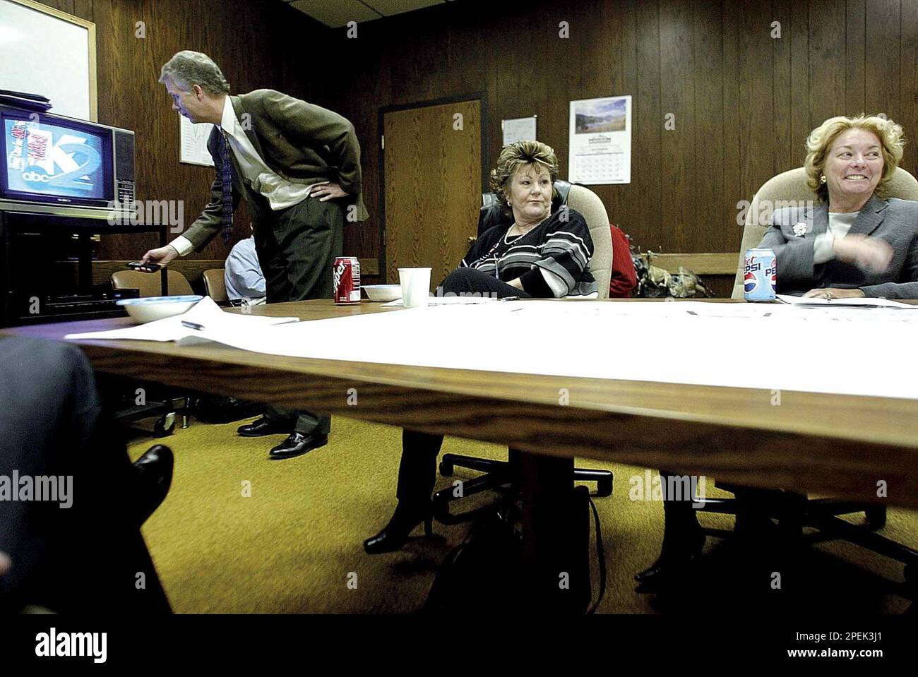 Casper City Manager Tom Forslund, left, cues up the tape of KTWO-TV's ...