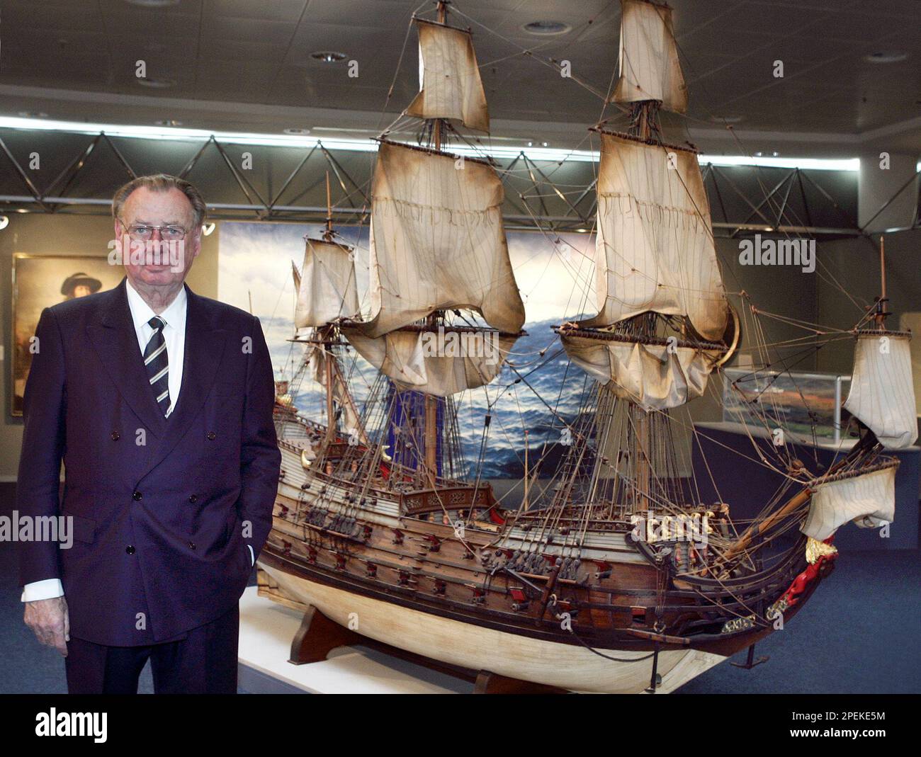 Peter Tamm, Besitzer der weltgroessten maritimen Privatsammlung ...