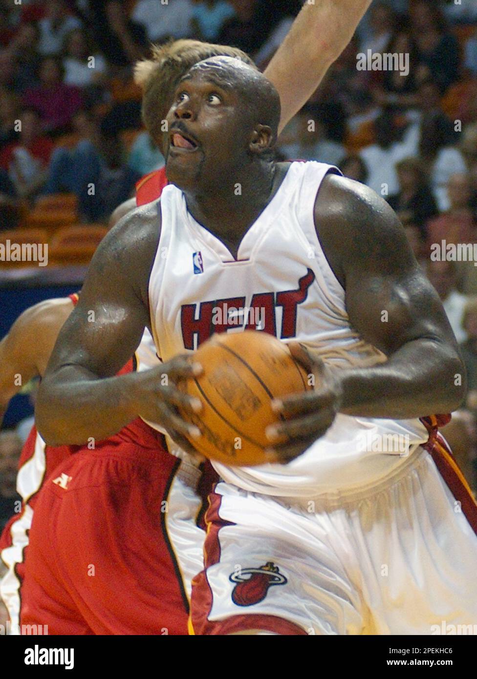 Miami Heat's Shaquille O'Neal drives as he prepares to score against ...