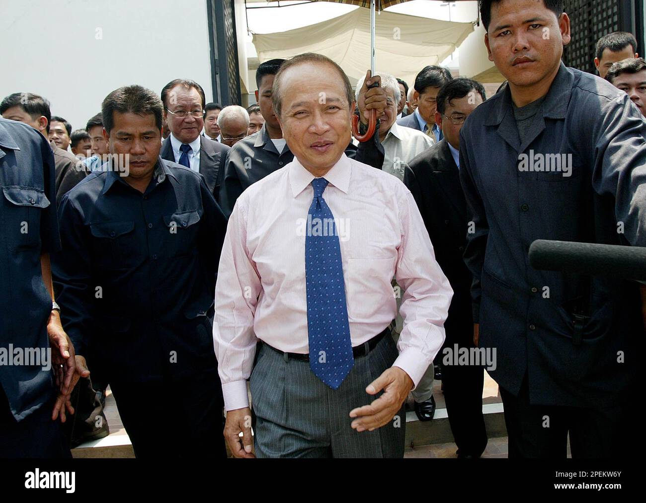 Prince Norodom Ranariddh, center, arrives in Phnom Penh, Cambodia ...