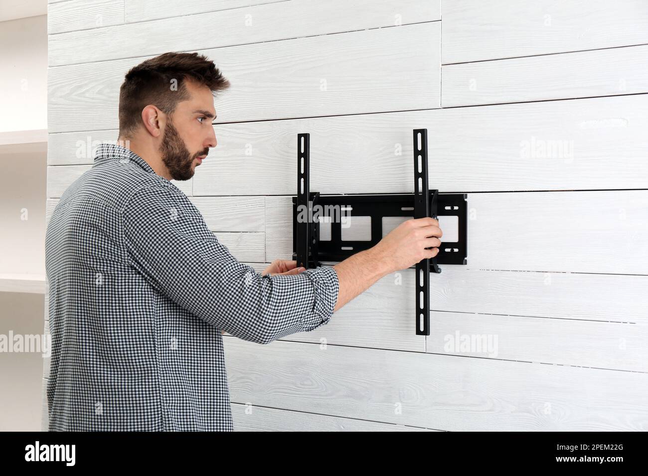 Black wall bracket hi-res stock photography and images - Alamy