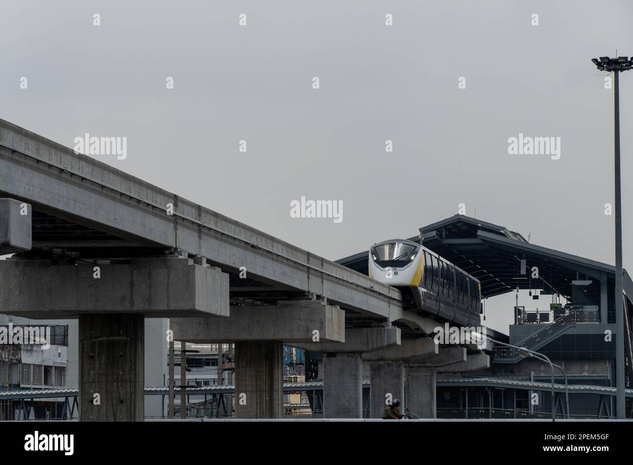 Bangkok, Thailand. 16th Mar, 2023. A train on the MRT Yellow Line ...