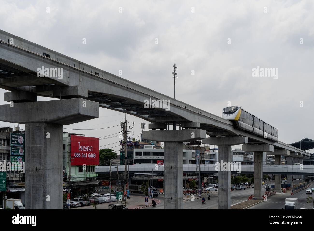 Bangkok, Thailand. 16th Mar, 2023. A train on the MRT Yellow Line ...
