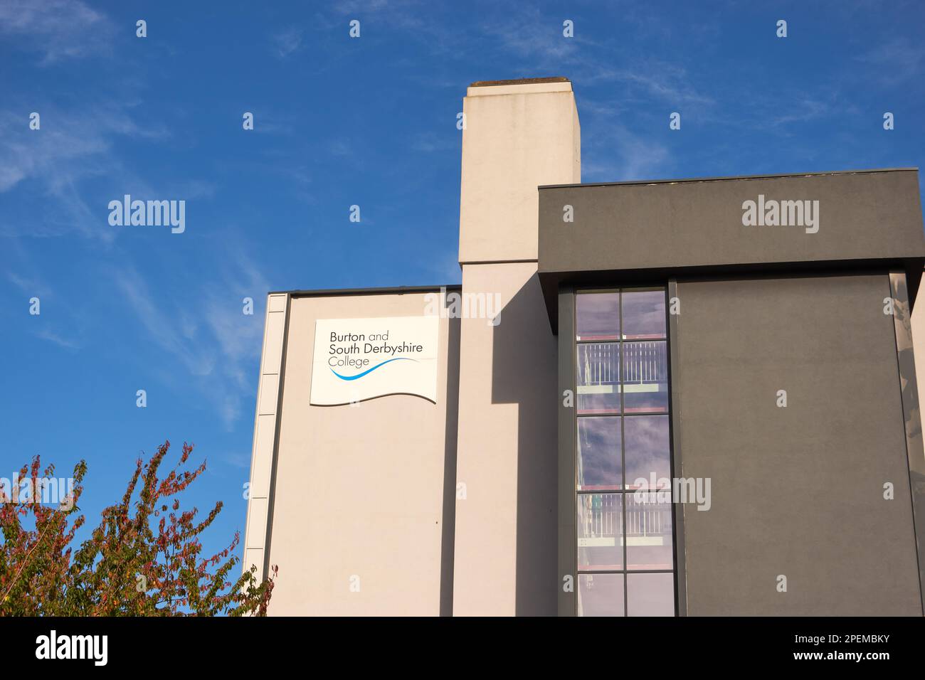 Burton and south derbyshire college hi-res stock photography and images ...