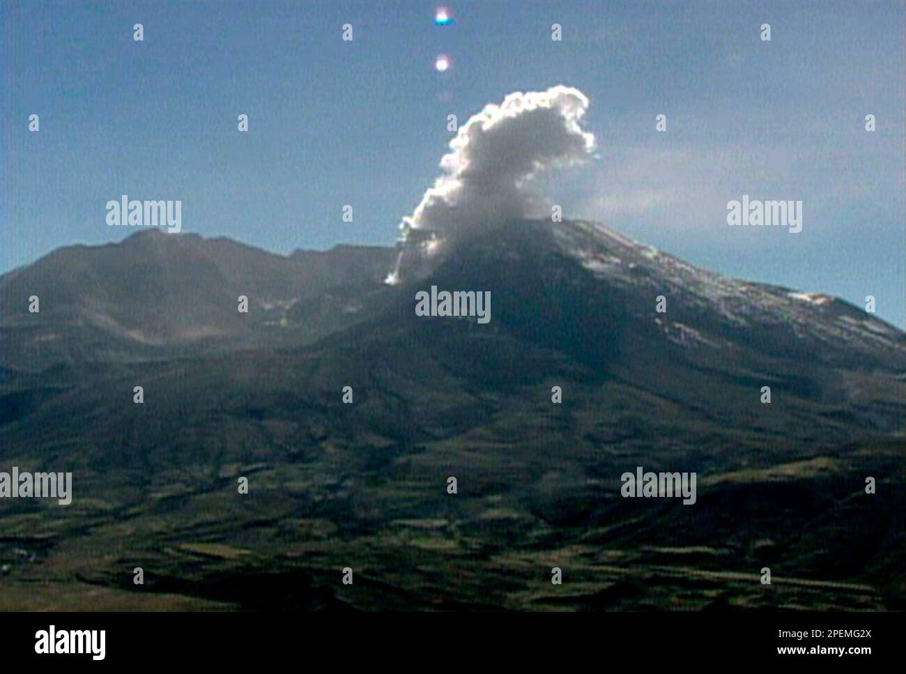 Mount St. Helens, the volcano that blew its top with cataclysmic force ...