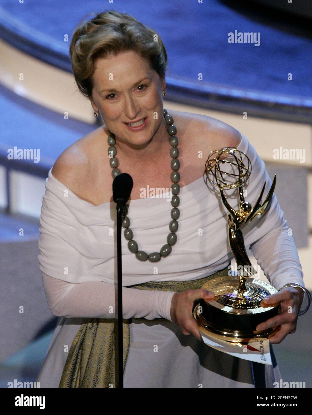 Meryl Streep accepts the award for outstanding lead actress in a ...