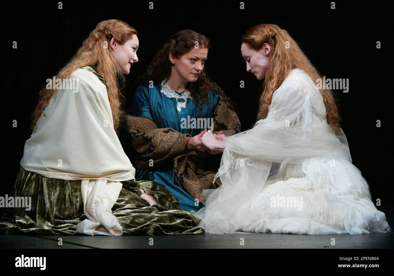 Jill Paice as Laura Fairlie, left, Maria Friedman as Marian Halcombe ...