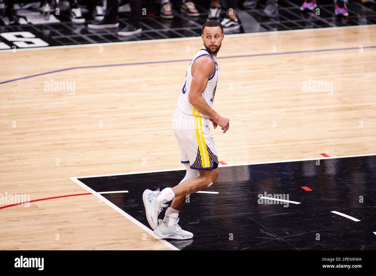 Stephen curry 3 pointer hi-res stock photography and images - Alamy