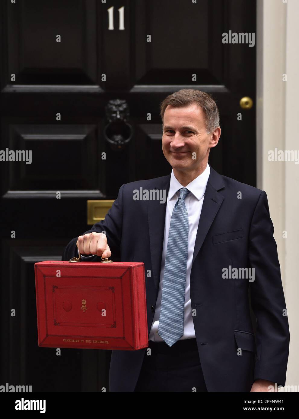 Jeremy hunt budget hi-res stock photography and images - Alamy