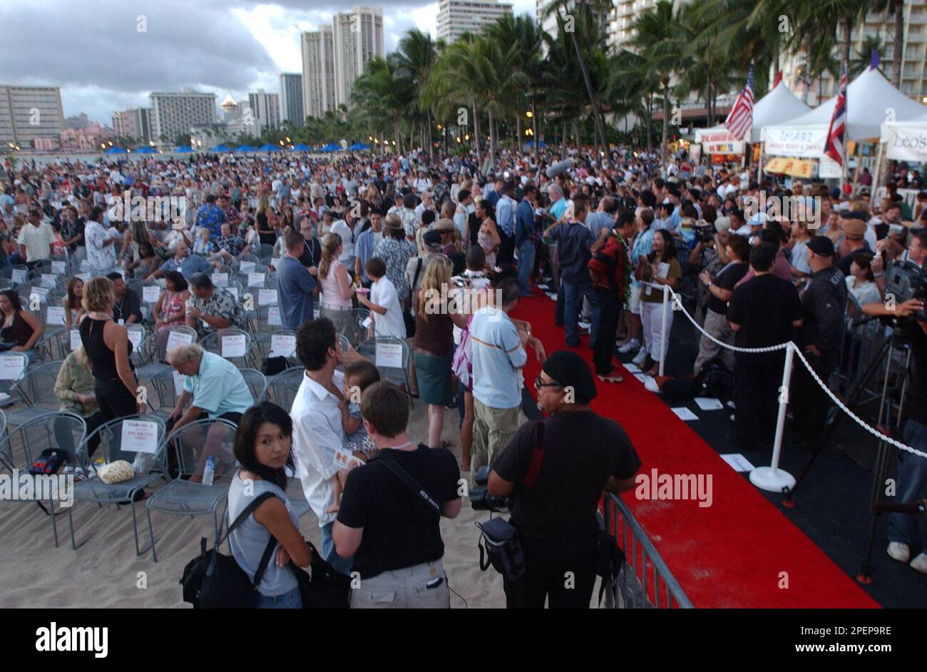 Celebrities, excutives and fans of NBC's new police series "Hawaii ...