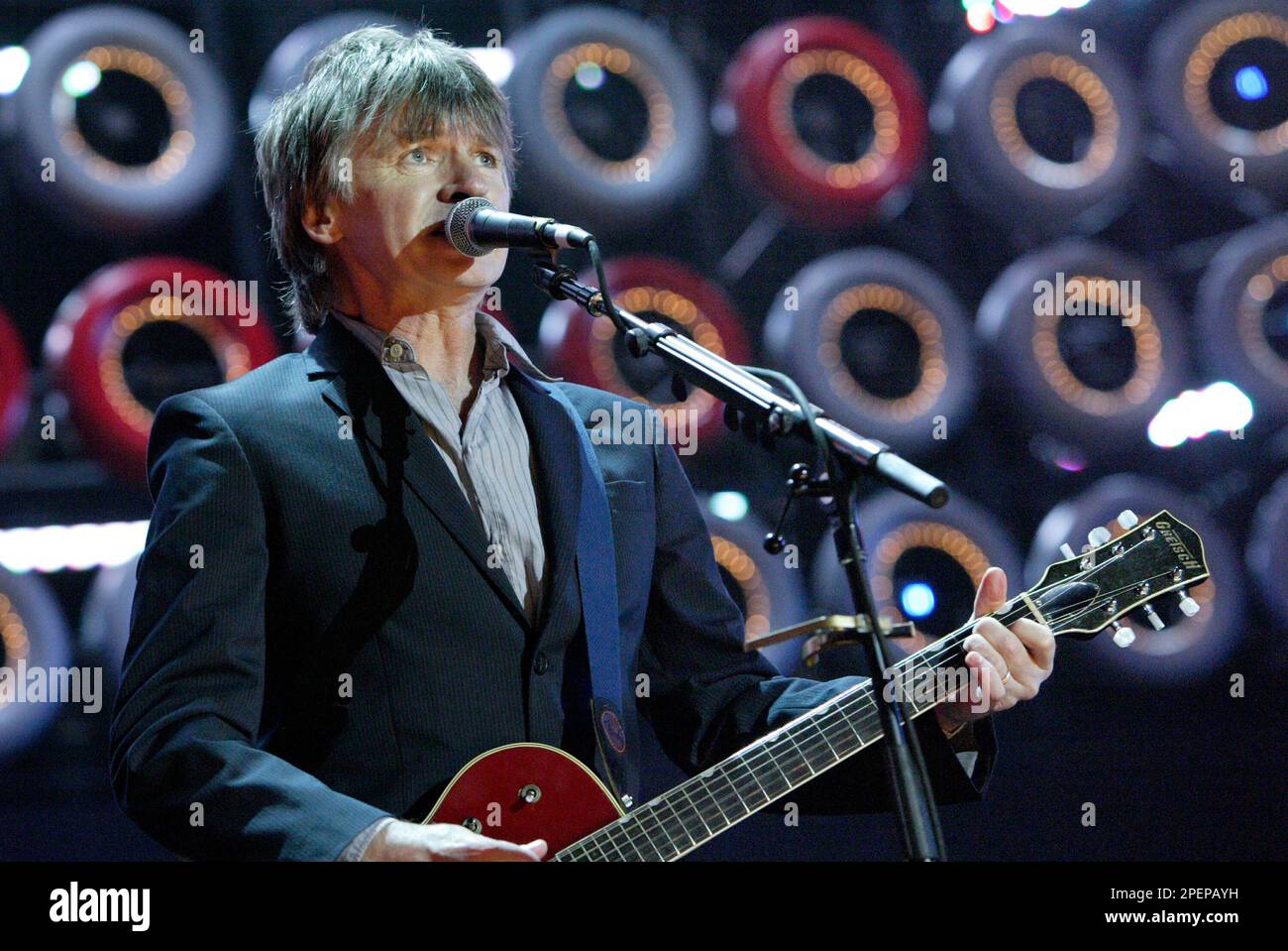 Crowded House perform at the Live Earth concert. Aussie Stadium. Sydney ...